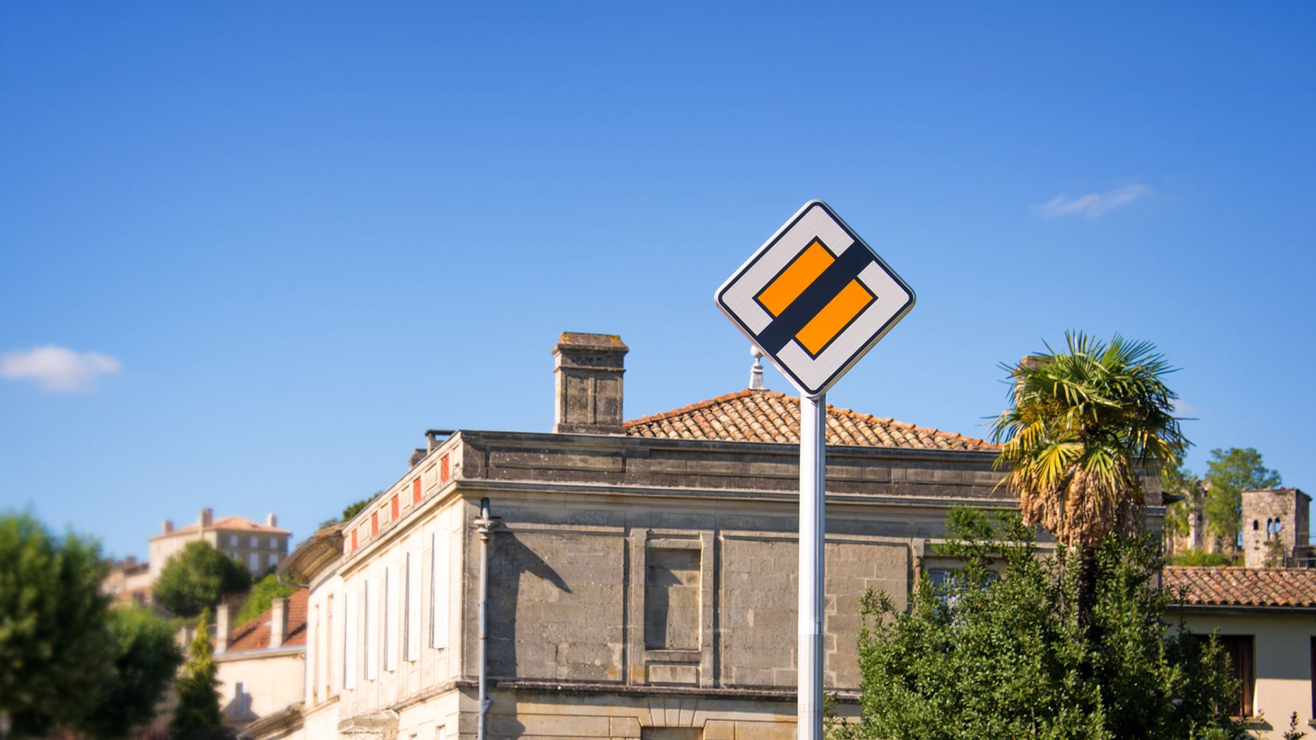 Quiz : révisez 10 panneaux du code de la route